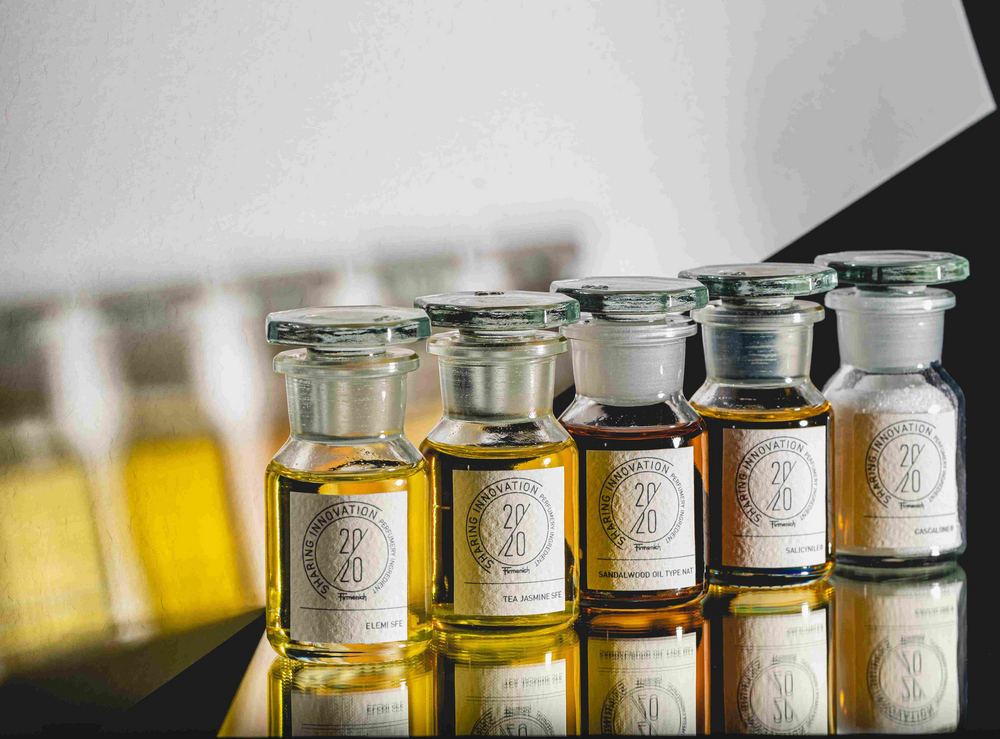 Aroma Chemicals Collections – Fraterworks